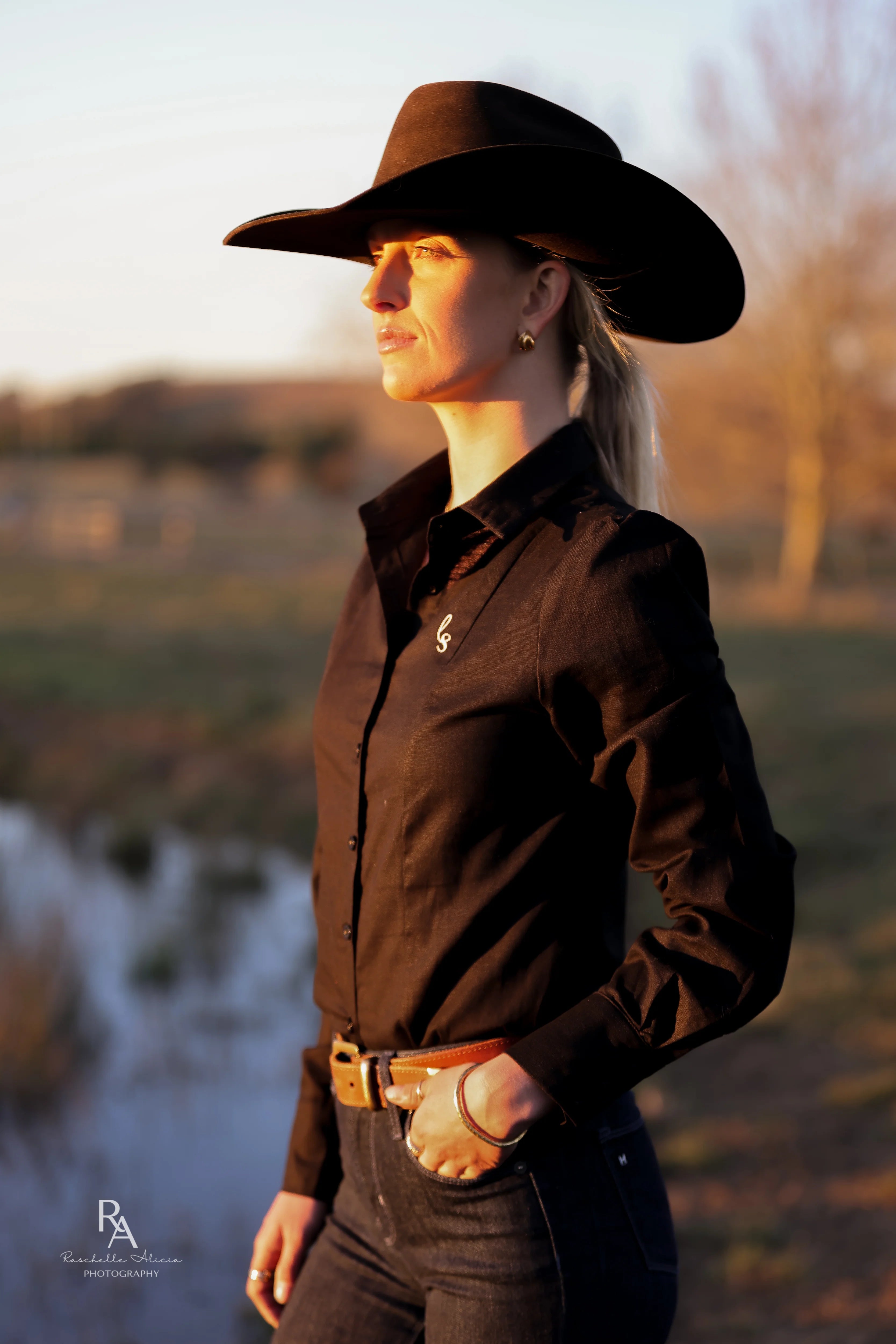 Lime & Soda Layla L/S Shirt - Black – Sheps Outfitters
